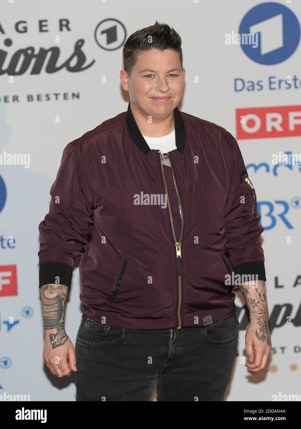 Die deutsche Singer-Songwriterin Kerstin Ott beim Schlagerchampions ...