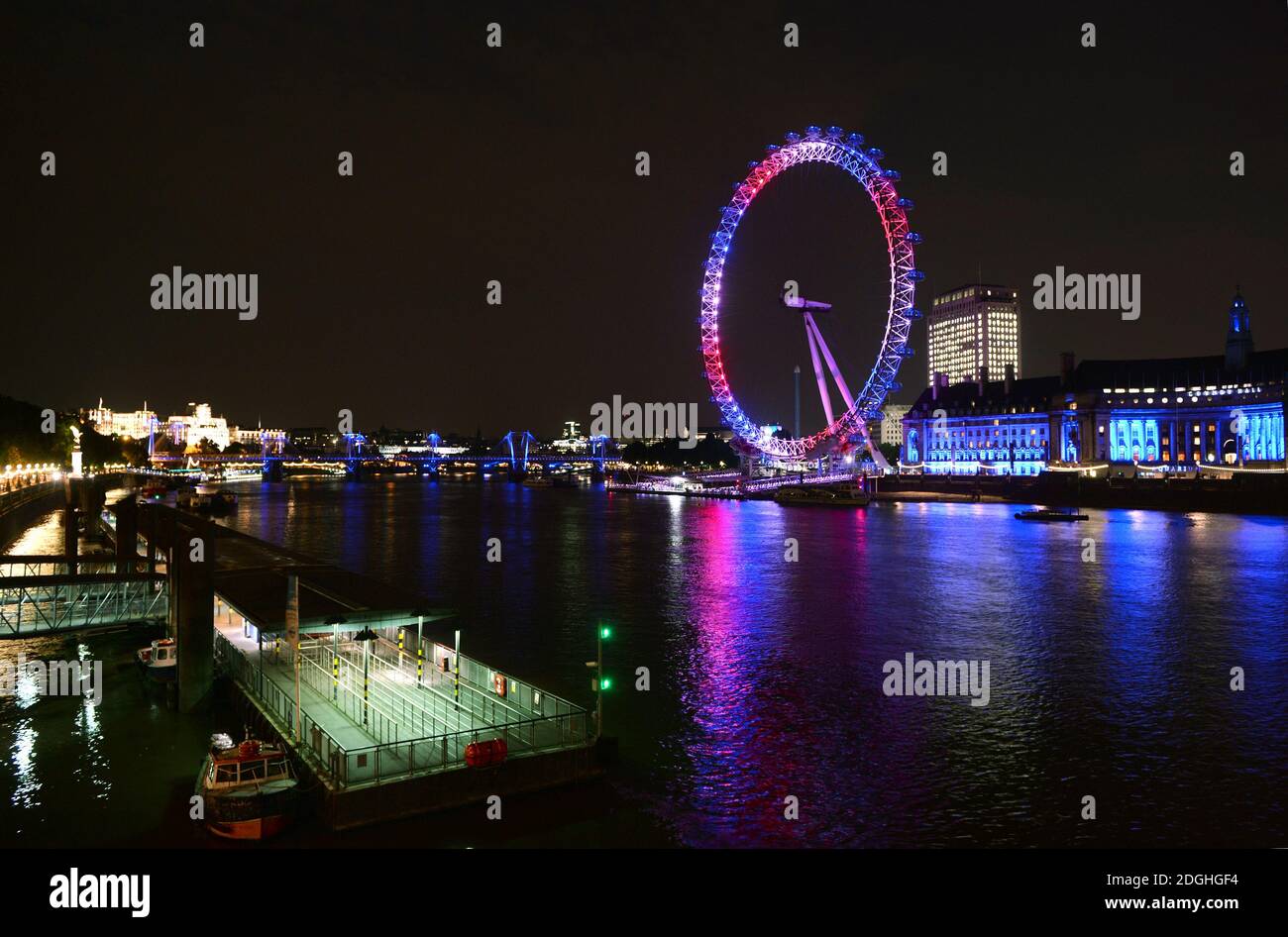 Das EDF London Eye feiert die Geburt des Herzogs und der Herzogin von ...
