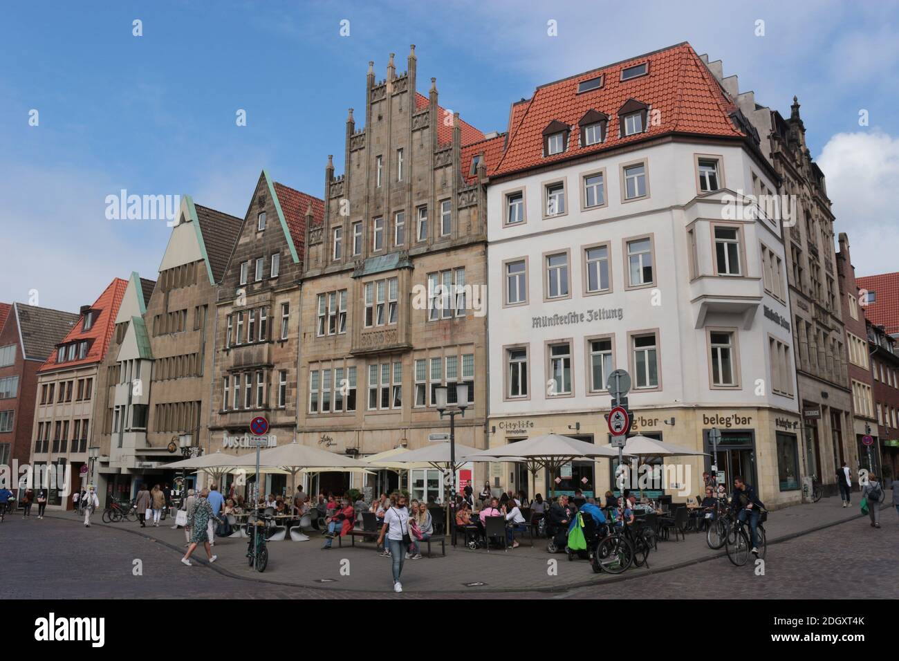 Münster, Deutschland - 9. September 2020: Historische Gebäude und ...