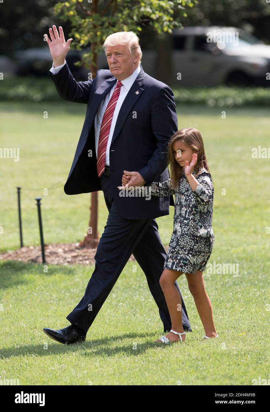 US-Präsident Donald J. Trump, mit seiner Enkelin Arabella Kushner ...