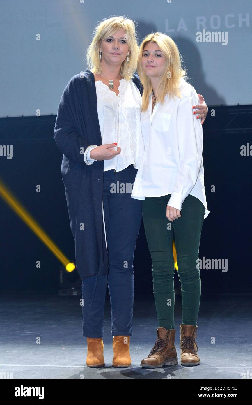 Flavie Flament et Lou Gable recoivent le prix du meilleur telefilm pour ...