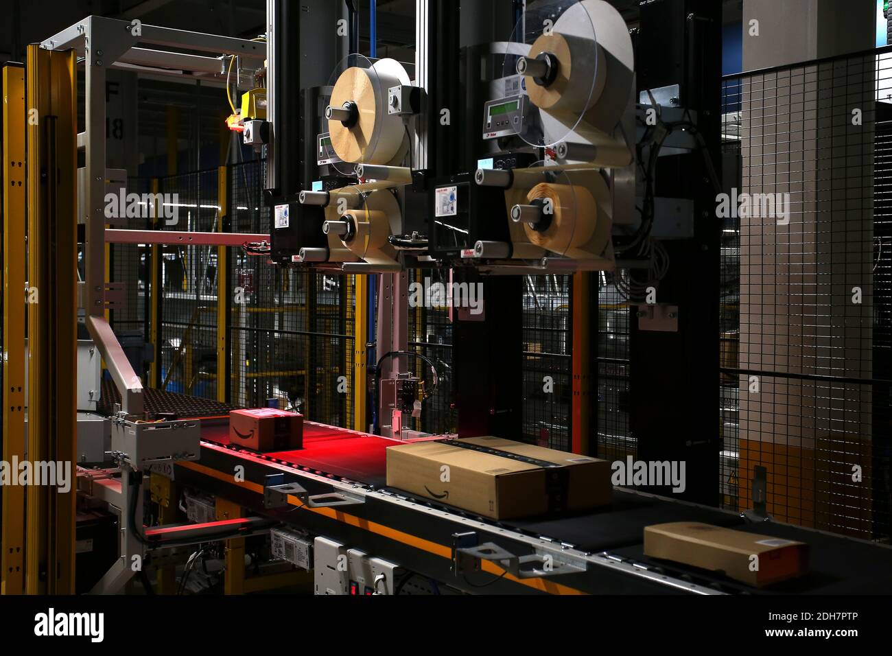 Menschen beschriften -Fotos und -Bildmaterial in hoher Auflösung – Alamy