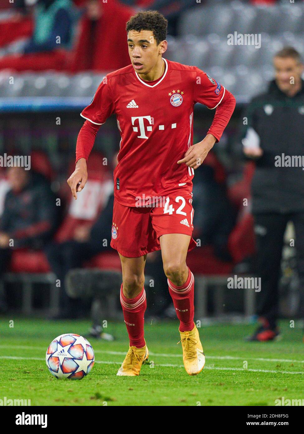 Jamal musiala body -Fotos und -Bildmaterial in hoher Auflösung – Alamy