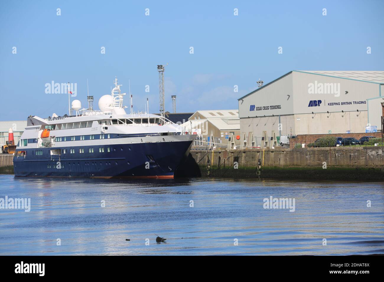 Ayr Harbour, Luxus-kleines Kreuzfahrtschiff MV Clio mit Anlegeplatz in ...