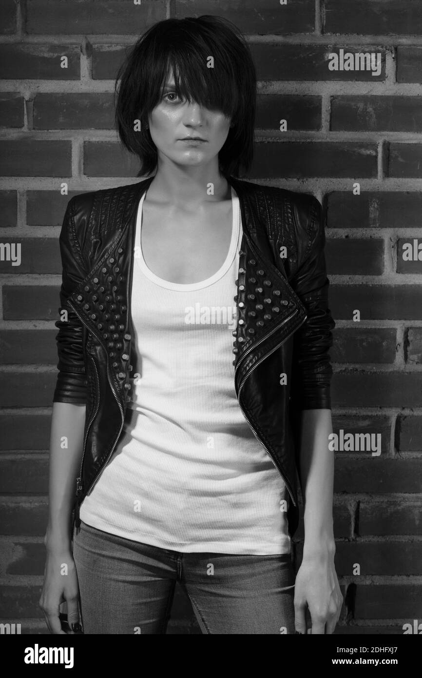 Heroin chic -Fotos und -Bildmaterial in hoher Auflösung – Alamy