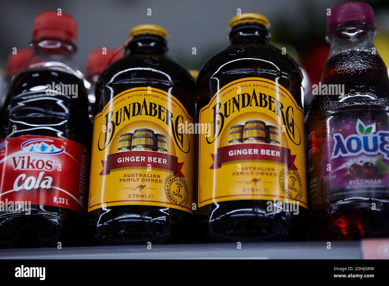 Ginger beer bottles -Fotos und -Bildmaterial in hoher Auflösung – Alamy