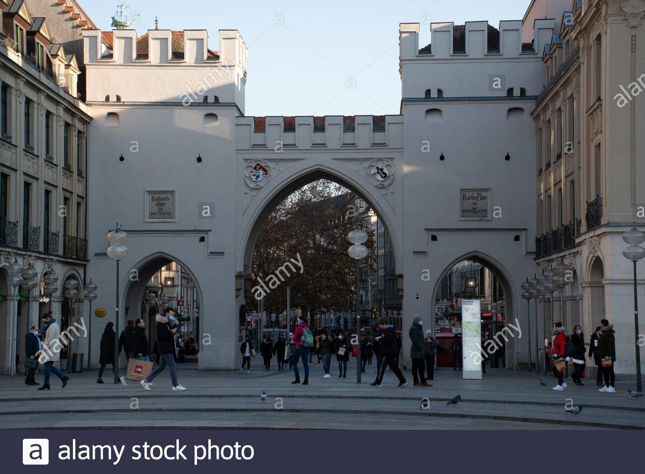 Karlsplatz Stachus München Stockfotos und -bilder Kaufen - Alamy