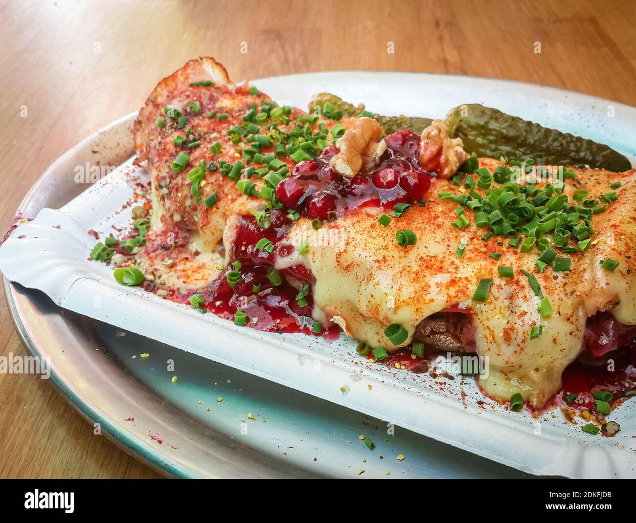 Raclette brot -Fotos und -Bildmaterial in hoher Auflösung – Alamy