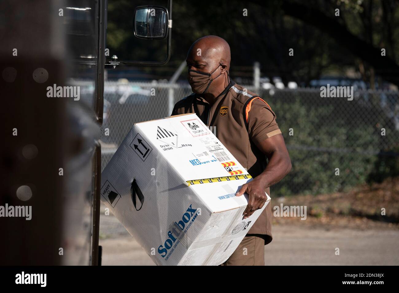 Ups driver usa -Fotos und -Bildmaterial in hoher Auflösung – Alamy