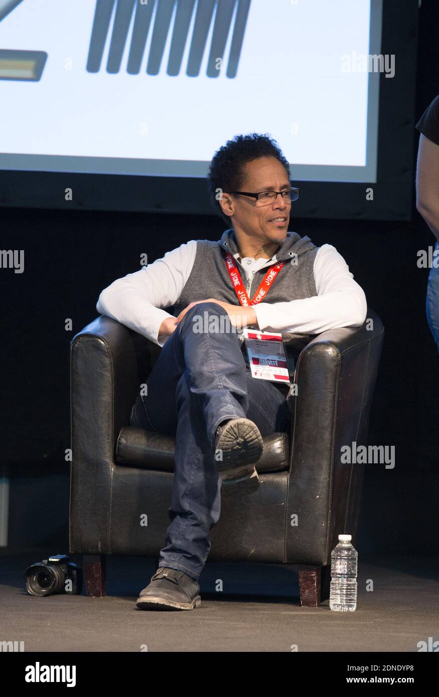 Peter Williams, qui incarne le célèbre Apophis dans la série Stargate ...