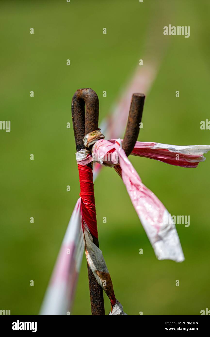 Perimeter tape -Fotos und -Bildmaterial in hoher Auflösung – Alamy