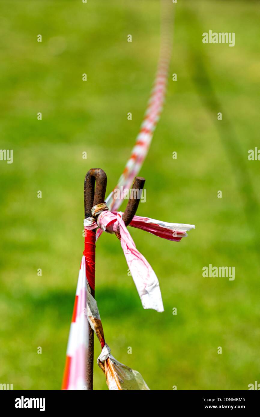 Perimeter tape -Fotos und -Bildmaterial in hoher Auflösung – Alamy