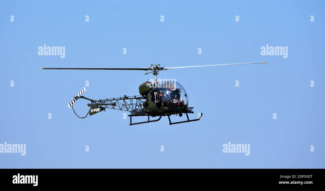 Bell helicopter -Fotos und -Bildmaterial in hoher Auflösung – Alamy