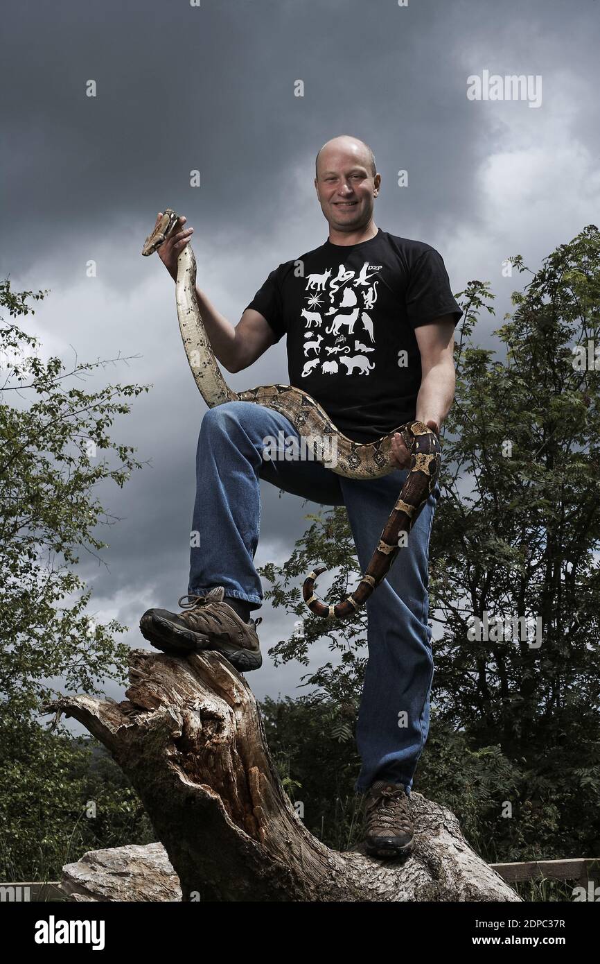 GROSSBRITANNIEN / England /Dartmoor/Dartmoor Zoo Direktor Benjamin Mee ...