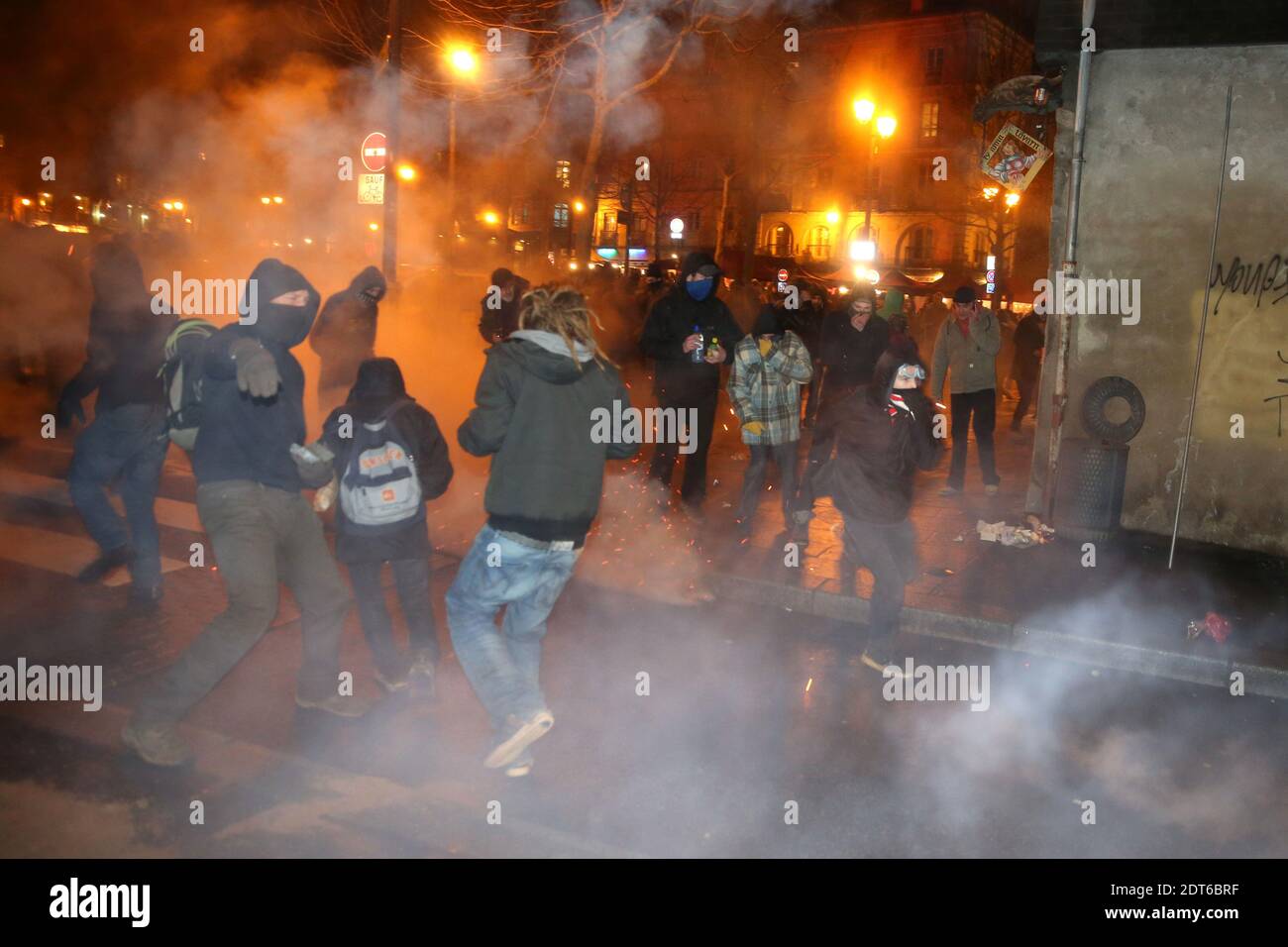 Extreme gauche -Fotos und -Bildmaterial in hoher Auflösung – Alamy