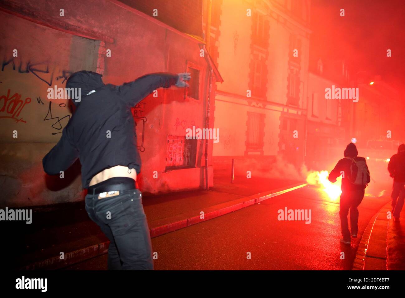 Extreme gauche -Fotos und -Bildmaterial in hoher Auflösung – Alamy