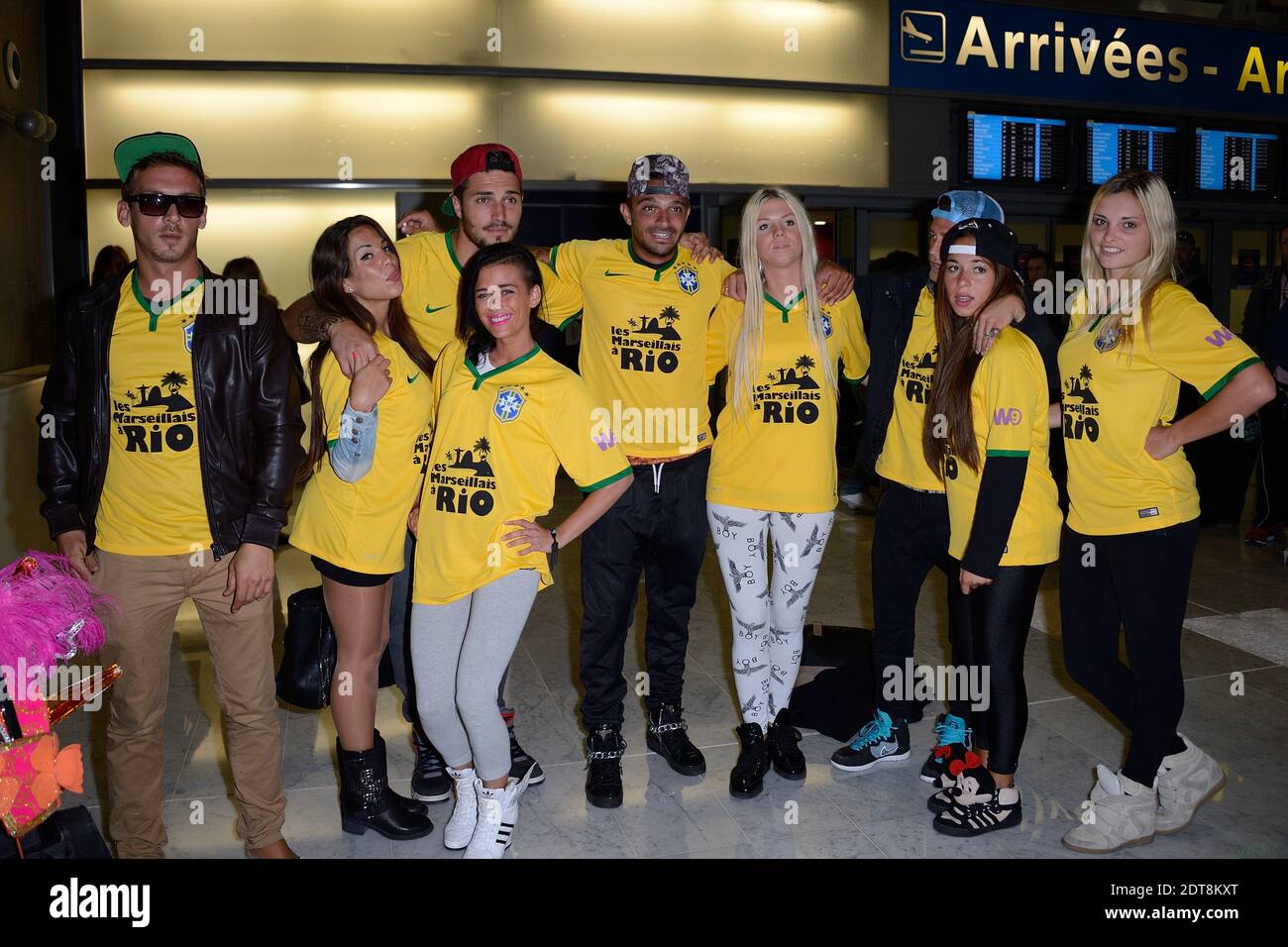 Micha, Kim, Kelly, Romain, Julien, Jessica, Paga, Stephanie et ...