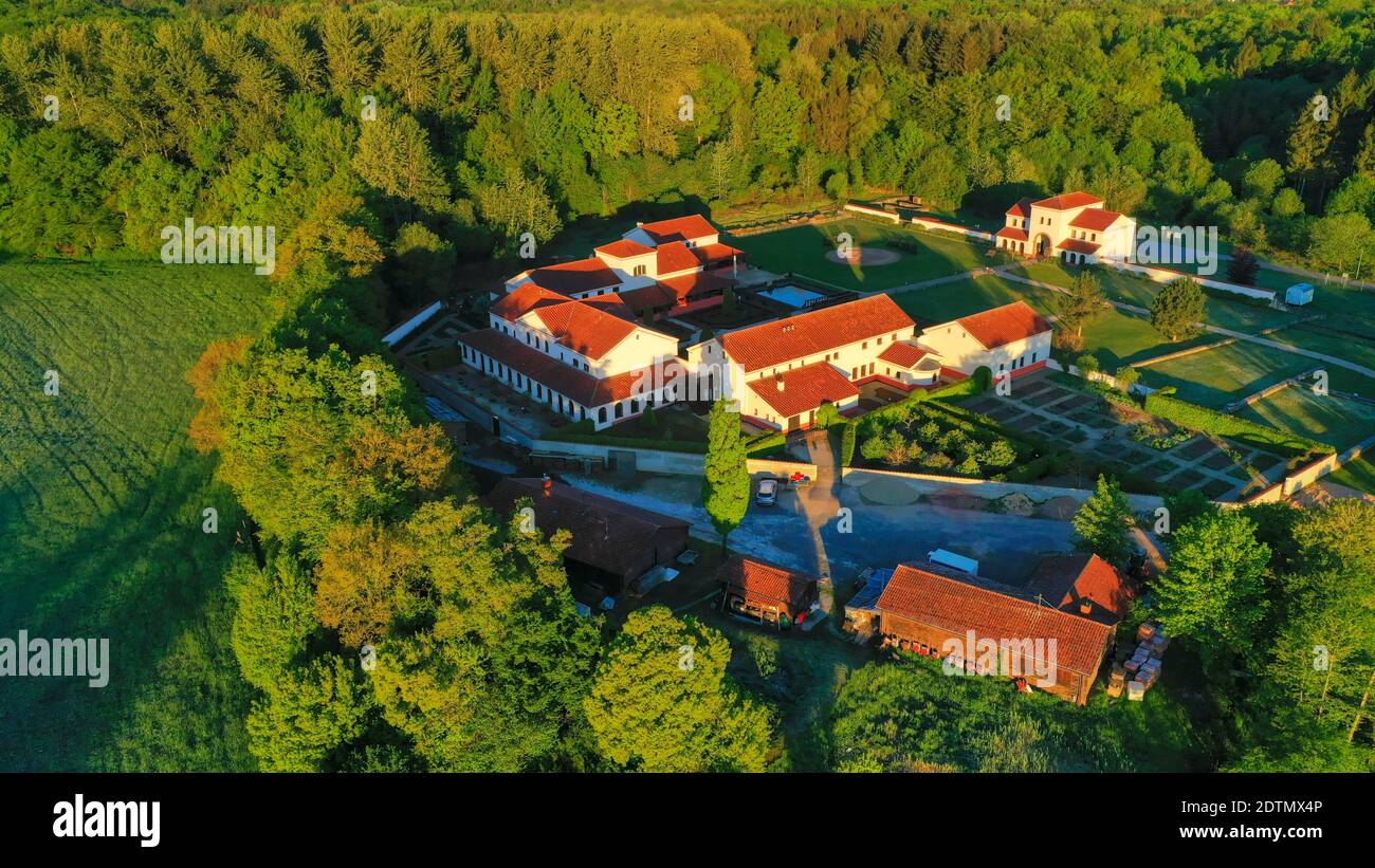 Römische villa borg -Fotos und -Bildmaterial in hoher Auflösung – Alamy