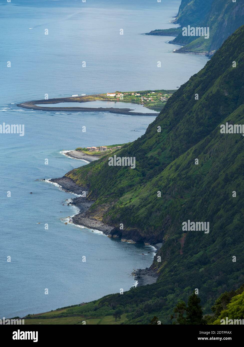 Faja da Caldeira de Santo Cristo . Sao Jorge Island, eine Insel auf den ...
