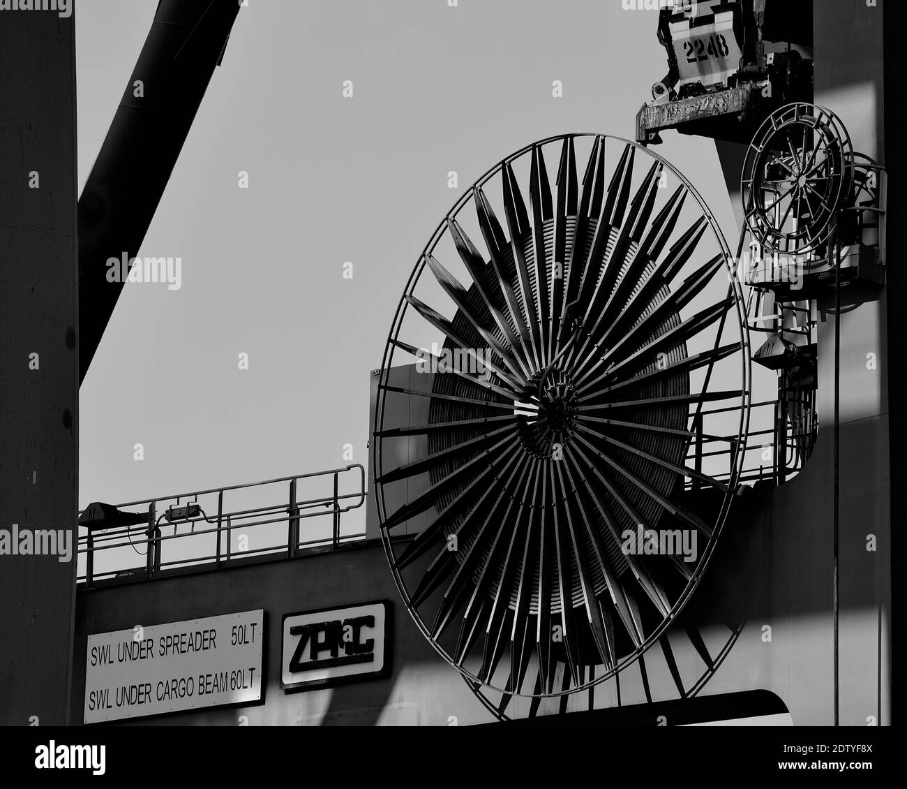 Husky terminal -Fotos und -Bildmaterial in hoher Auflösung – Alamy