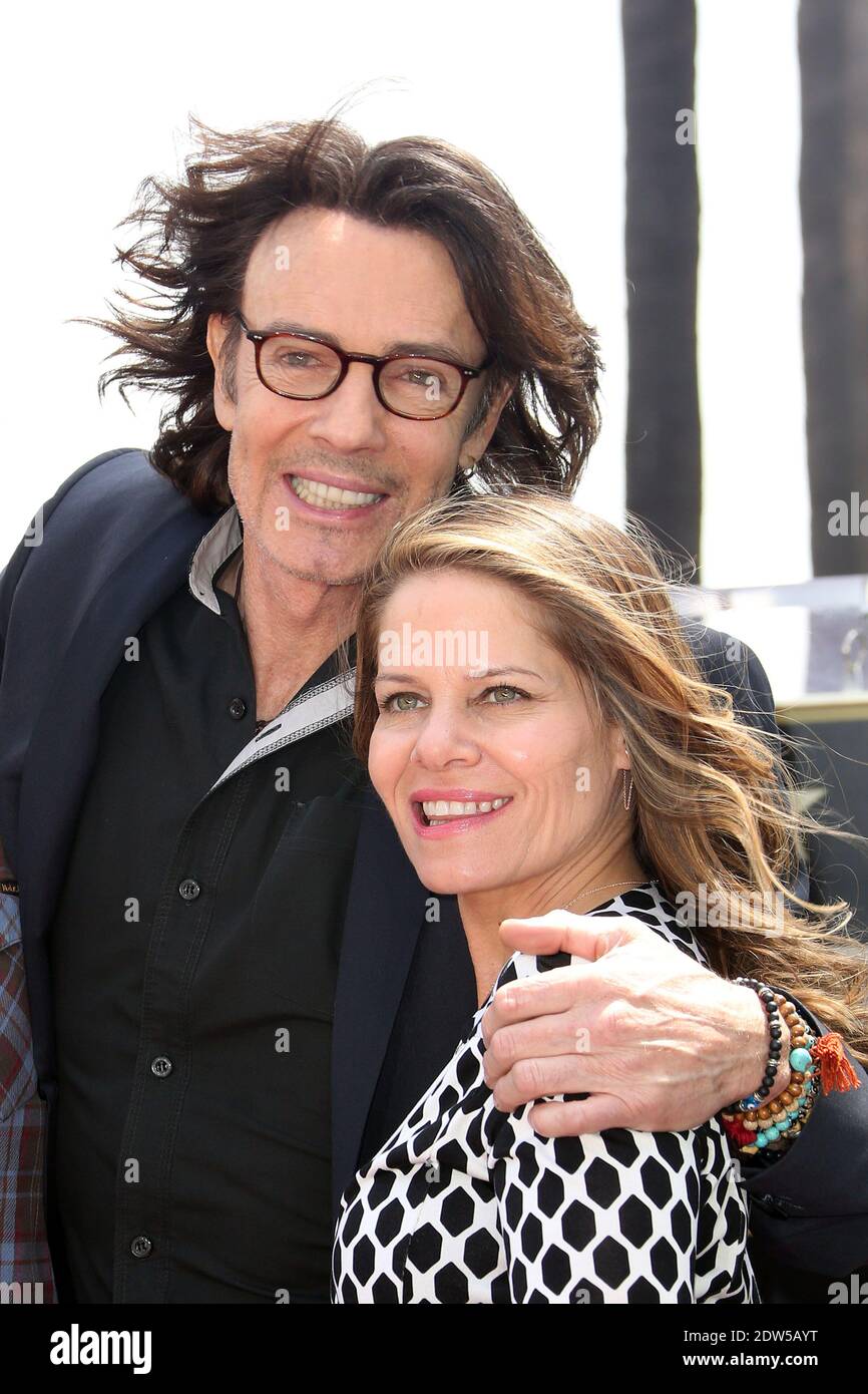 Rick springfield and wife -Fotos und -Bildmaterial in hoher Auflösung ...