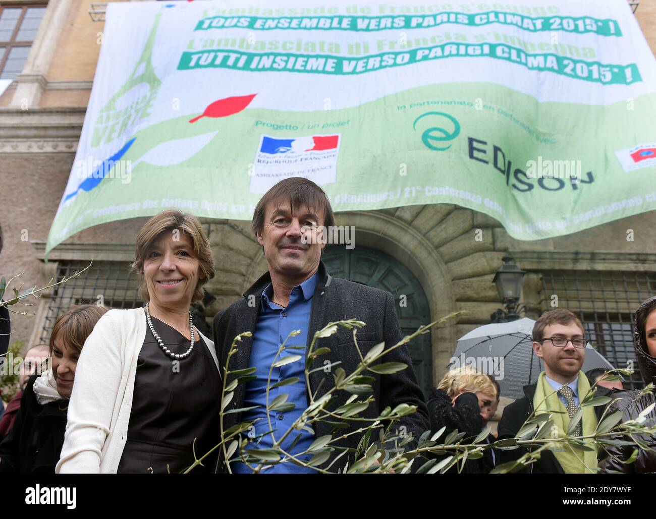 Nicolas Hulot (r), Sondergesandter der französischen Präsidentschaft ...