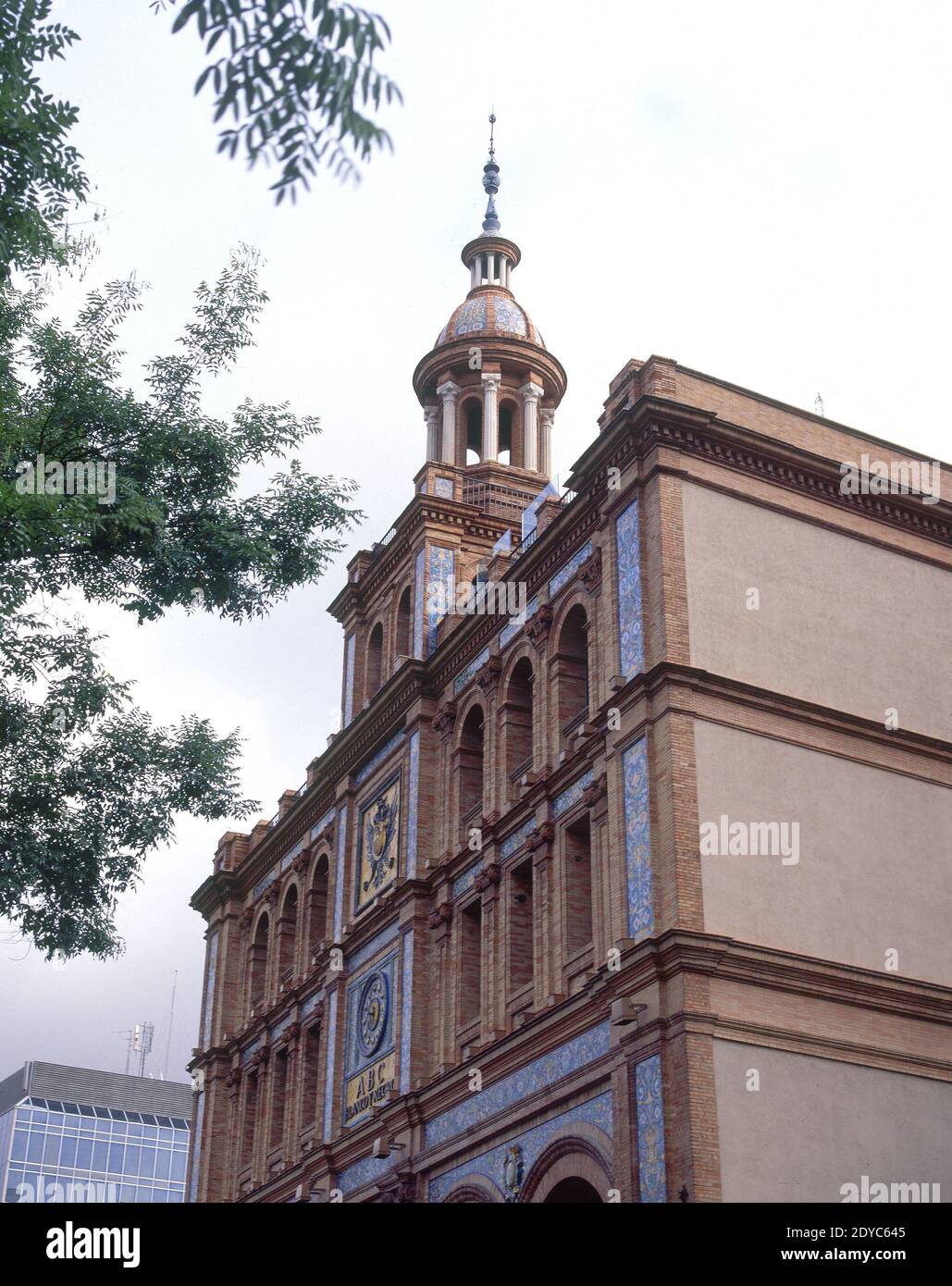 Edificio abc -Fotos und -Bildmaterial in hoher Auflösung – Alamy
