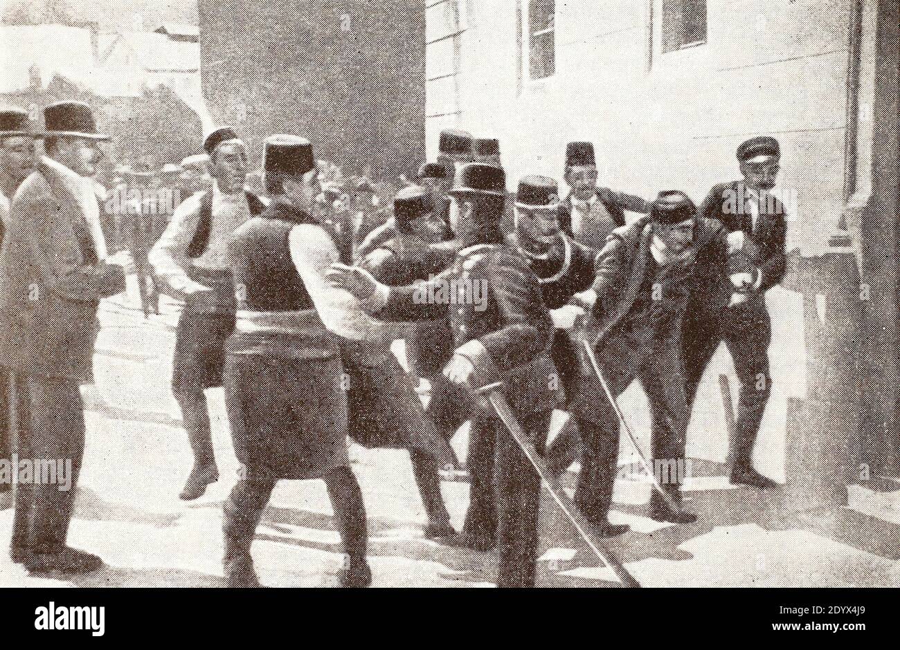 Gavrilo princip statue -Fotos und -Bildmaterial in hoher Auflösung – Alamy