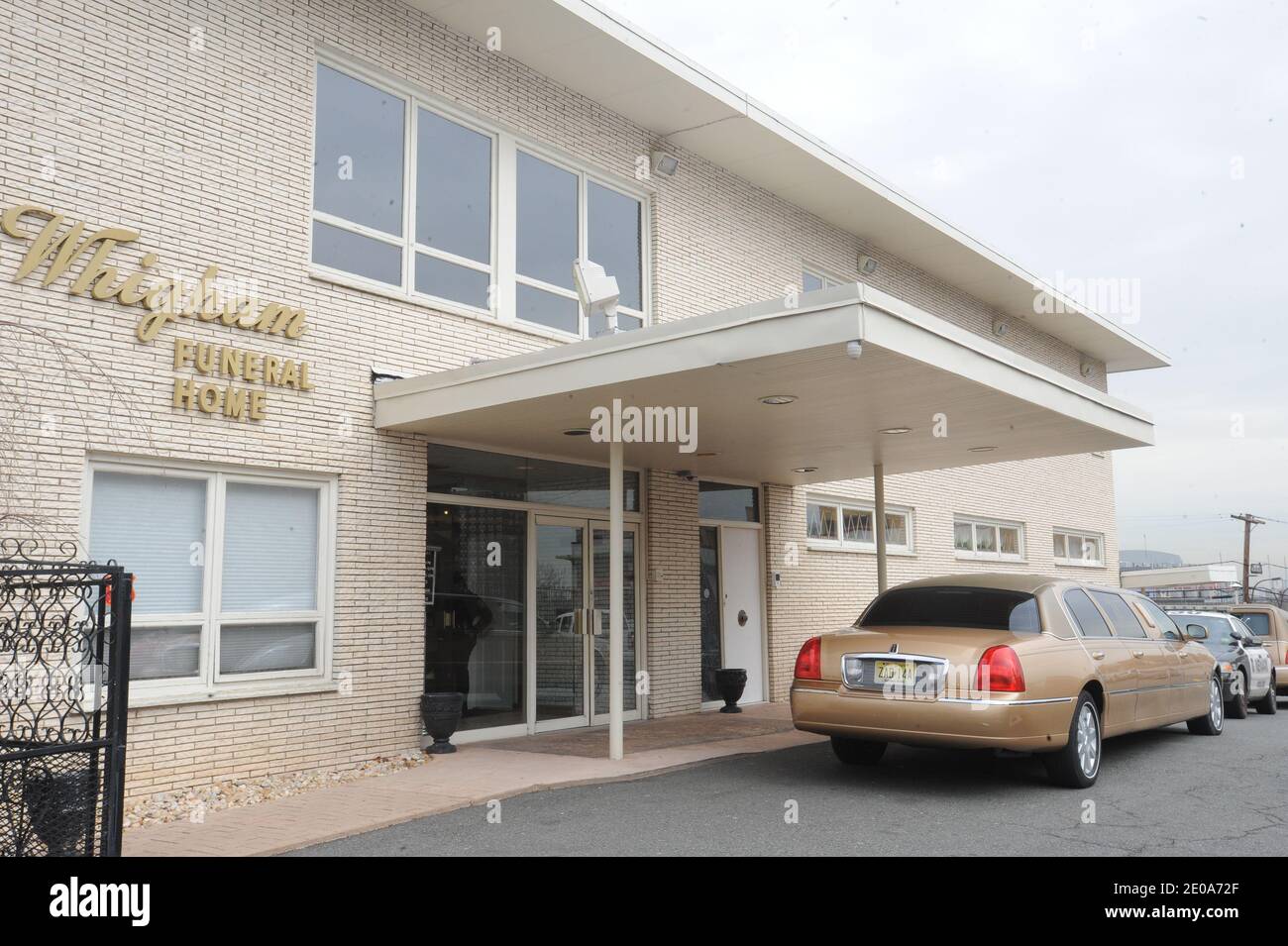 Deces de whitney houston -Fotos und -Bildmaterial in hoher Auflösung ...