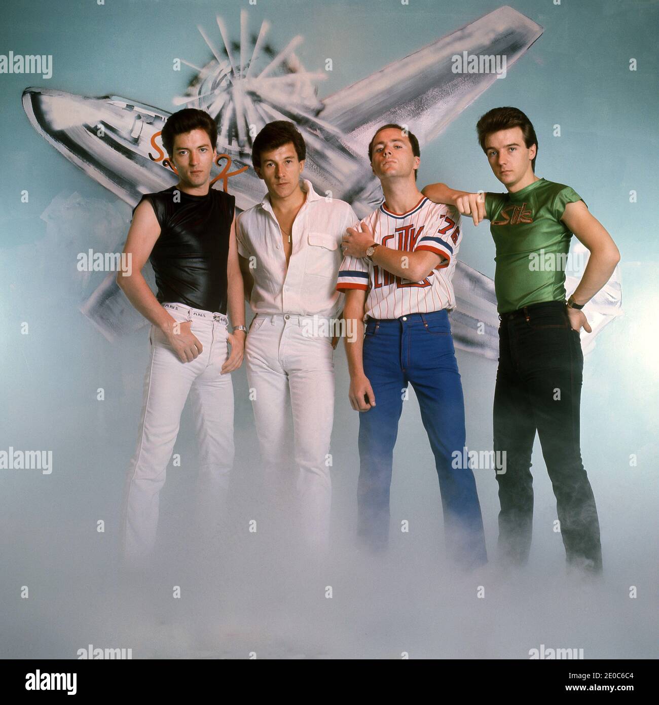 Britische rockpopband -Fotos und -Bildmaterial in hoher Auflösung – Alamy