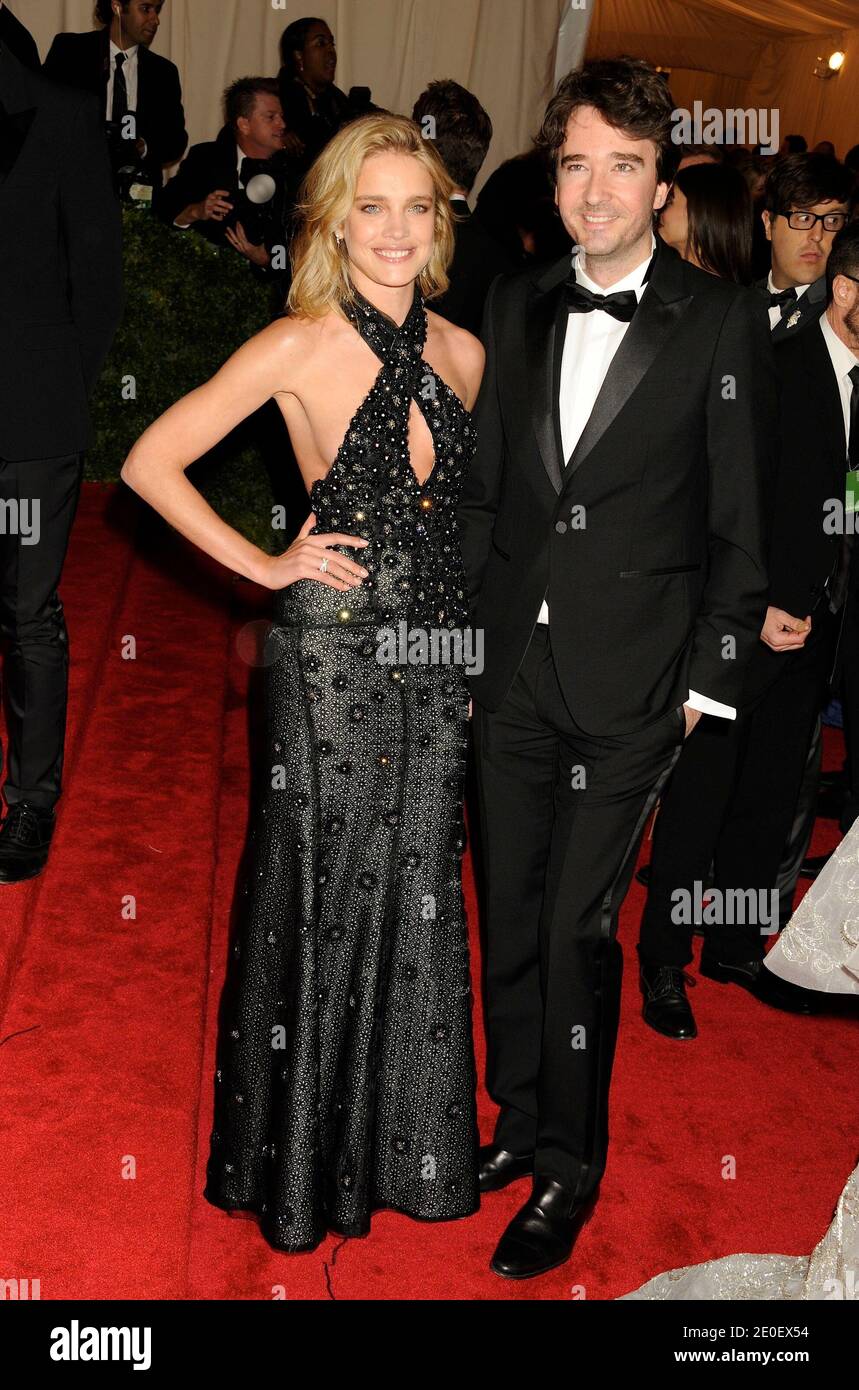 Natalia Vodianova und ihr Freund Antoine Arnault besuchen am 07. Mai ...