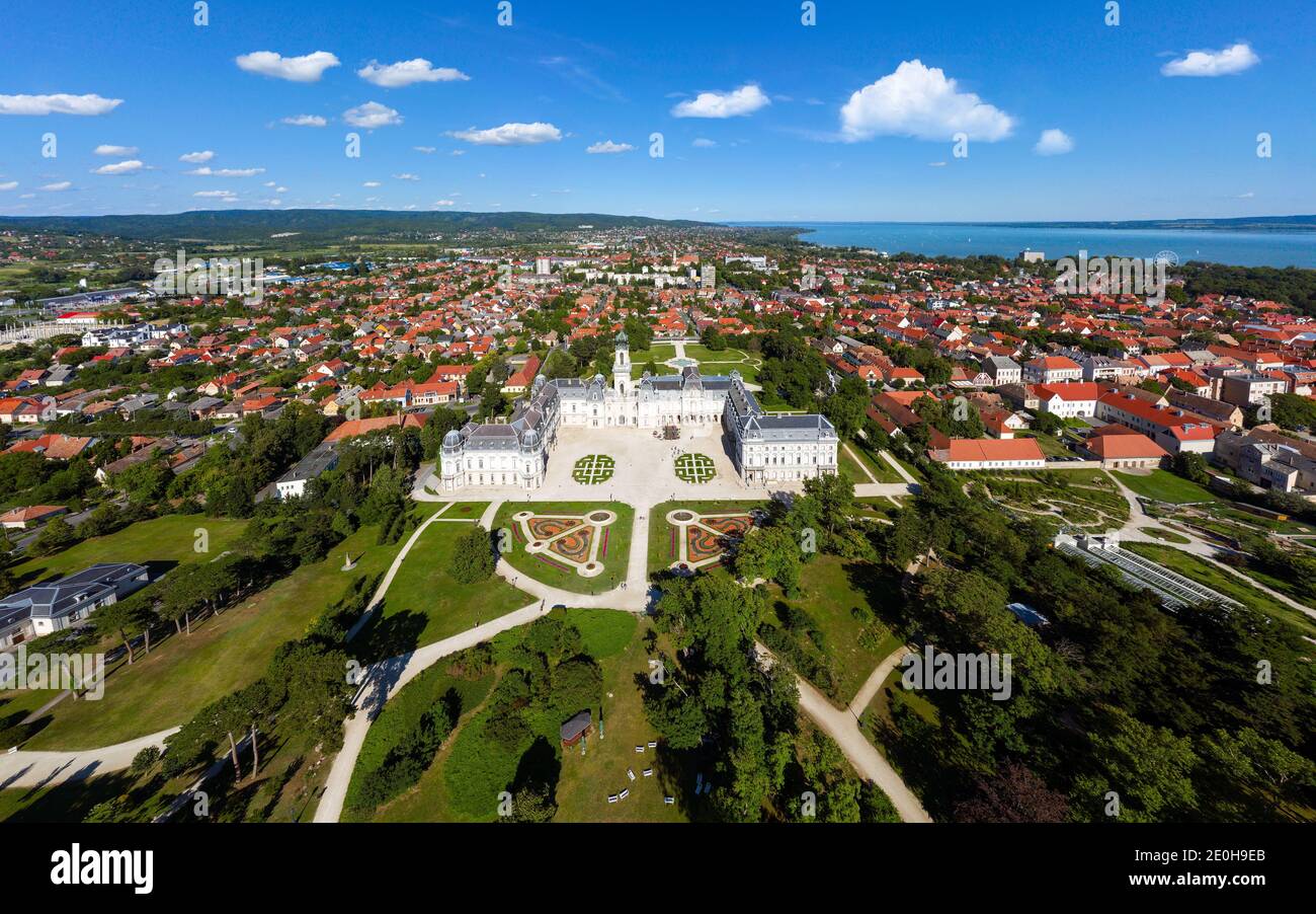 Festetics Schloss in Keszthely Stadt Ungarn. Historisches Kastell ...