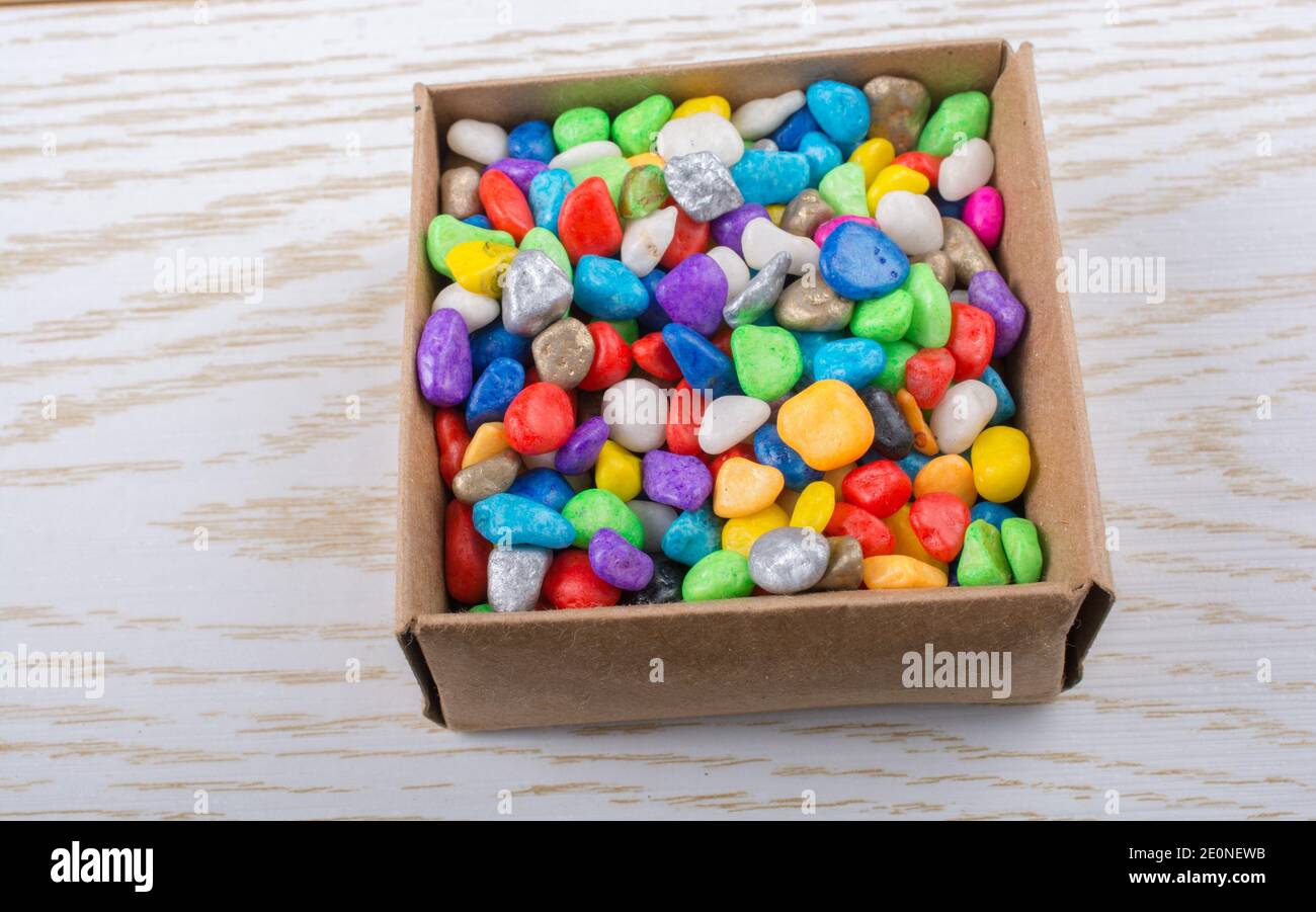 Bunte Kieselsteine Struktur Stockfotos und -bilder Kaufen - Alamy
