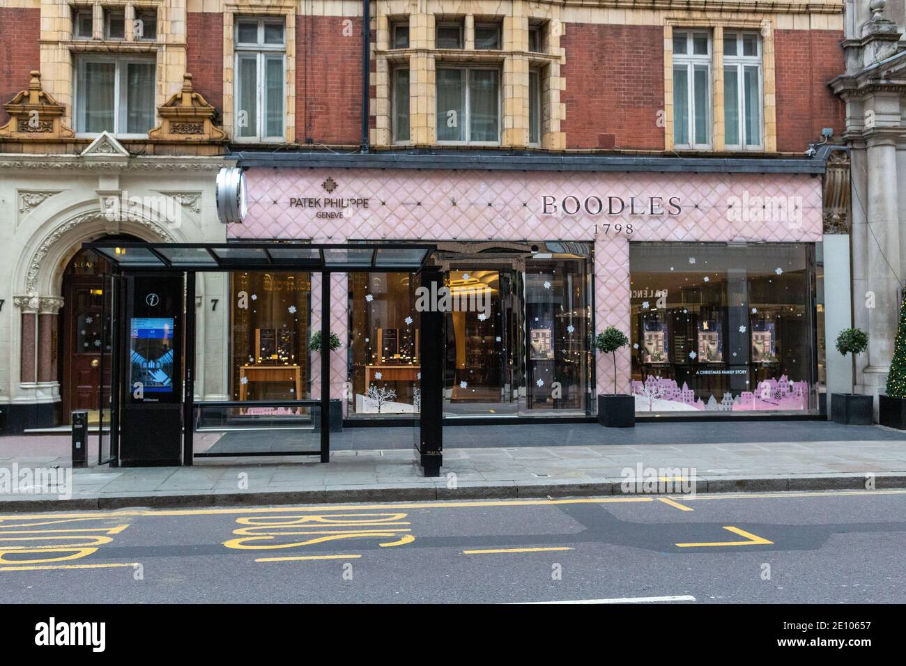 Die boodles -Fotos und -Bildmaterial in hoher Auflösung – Alamy