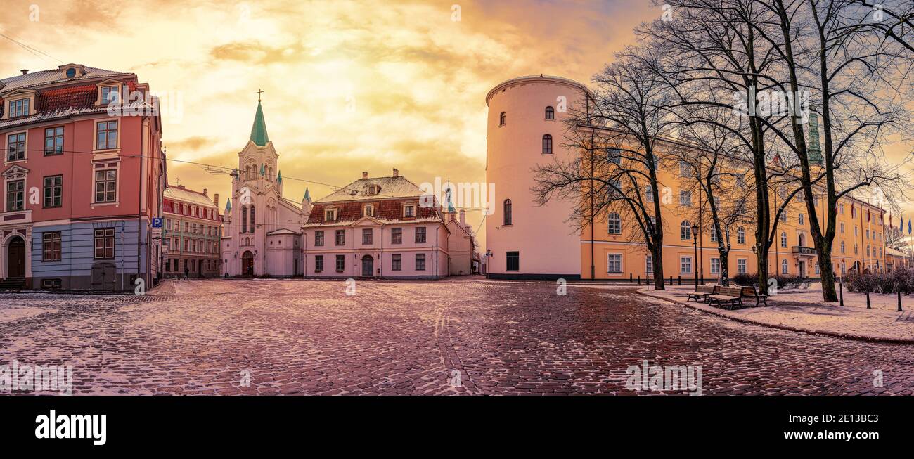 Riga schloss -Fotos und -Bildmaterial in hoher Auflösung – Alamy