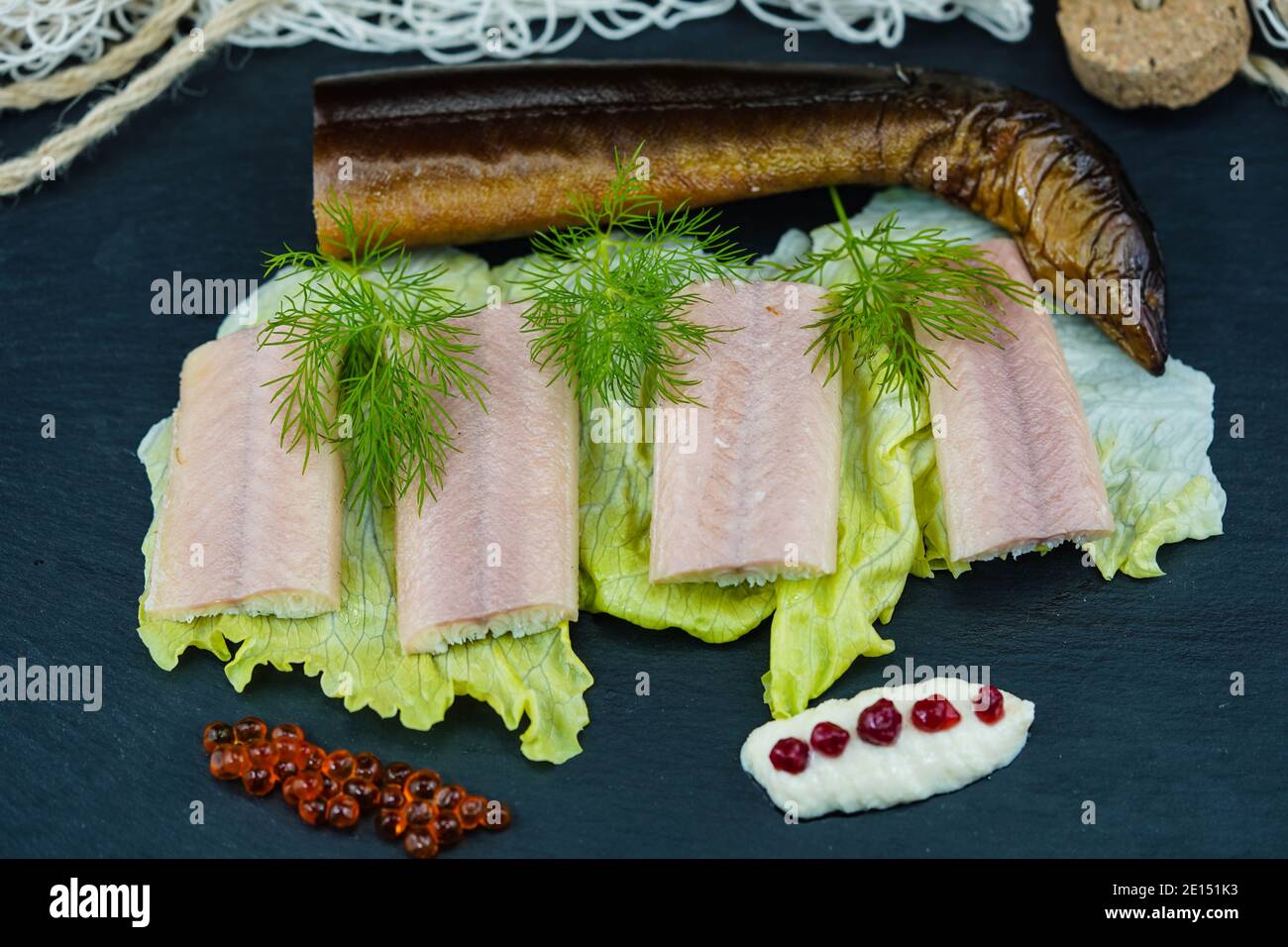 Aal räucherei -Fotos und -Bildmaterial in hoher Auflösung – Alamy