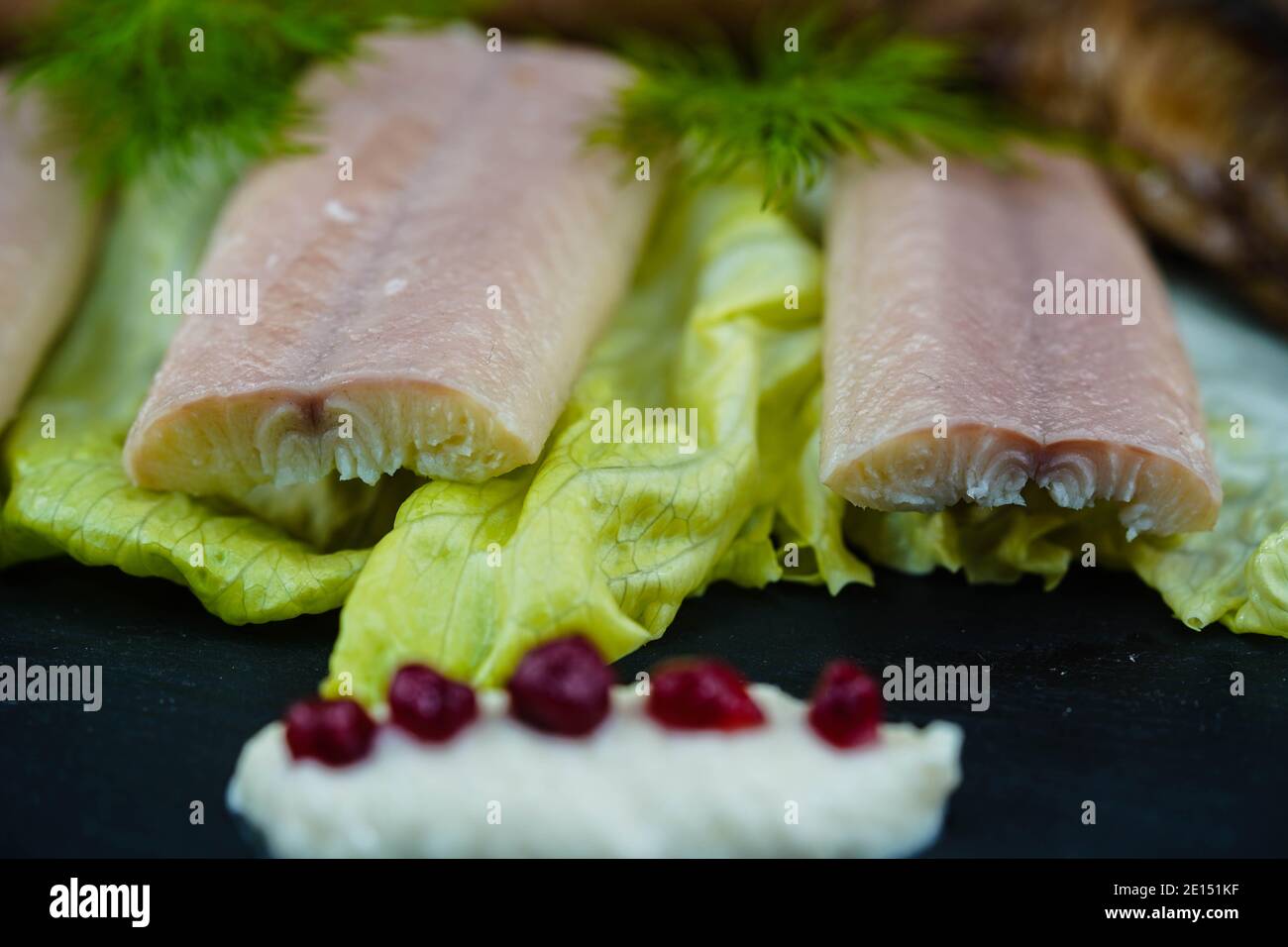 Aal räucherei -Fotos und -Bildmaterial in hoher Auflösung – Alamy