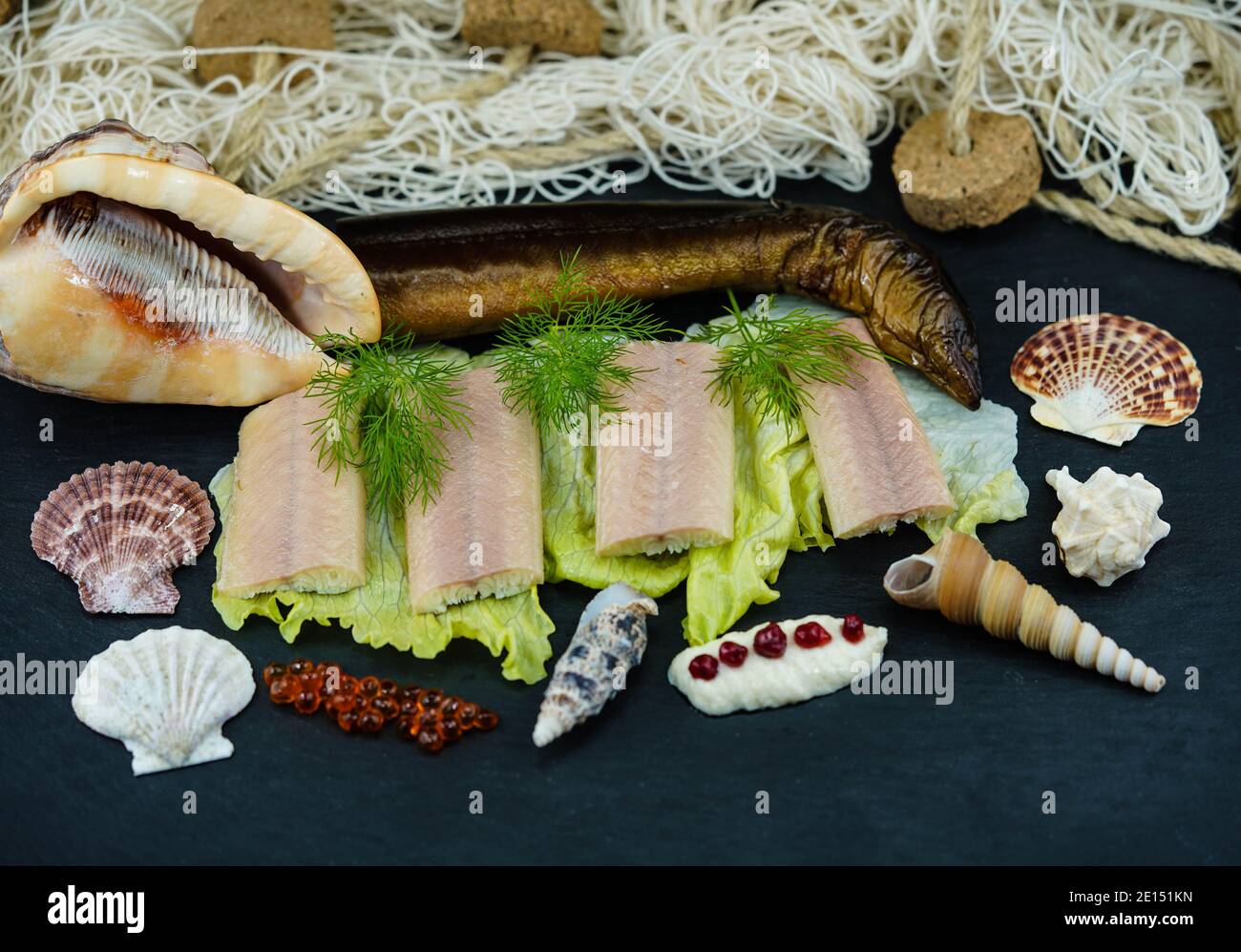 Aal räucherei -Fotos und -Bildmaterial in hoher Auflösung – Alamy