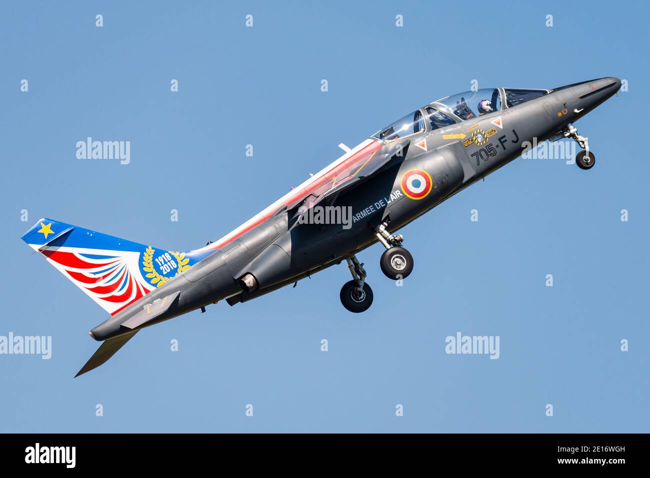Erweiterte jet trainer flugzeuge -Fotos und -Bildmaterial in hoher ...