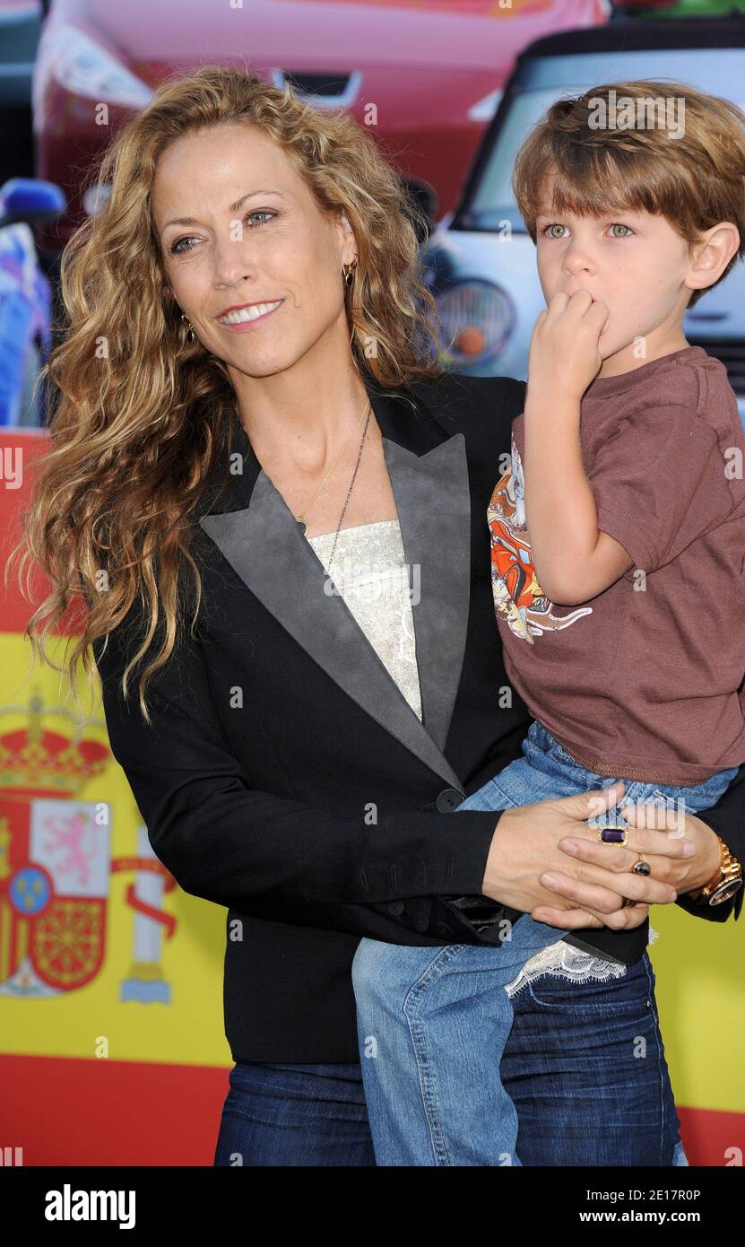 Sheryl Crow und ihr Sohn Wyatt Steven Crow besuchen am 18. Juni 2011 ...