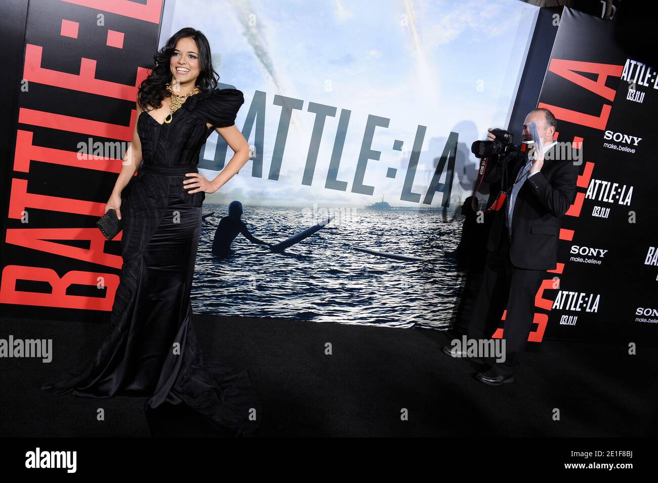 Michelle rodriguez schlacht -Fotos und -Bildmaterial in hoher Auflösung ...