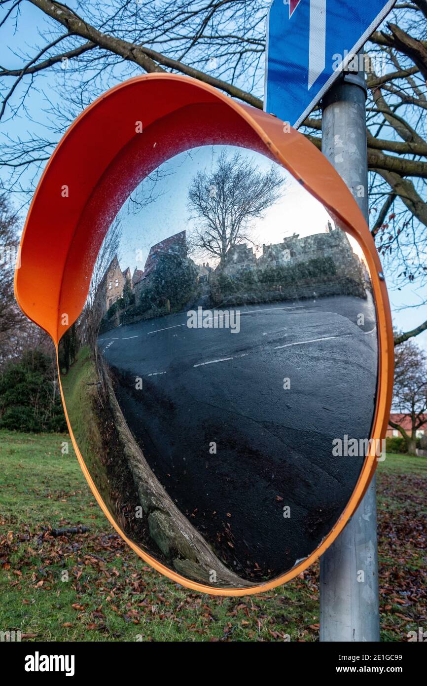 Verwunderlich Spiegel Toter Winkel Fotos