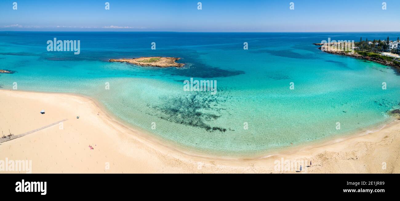 Fig tree bay cyprus -Fotos und -Bildmaterial in hoher Auflösung – Alamy
