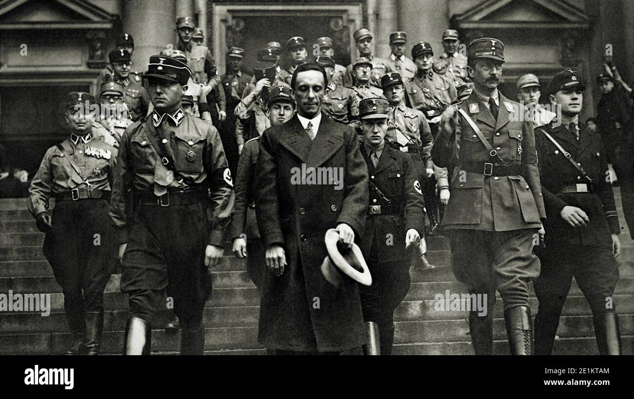 Vintage Nazi Propagandafoto Stockfotos und -bilder Kaufen - Alamy