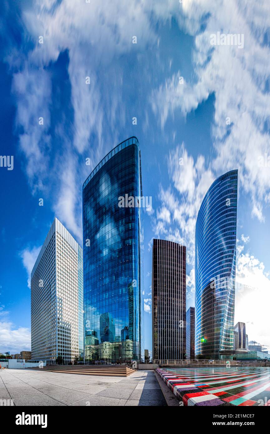 Defense building -Fotos und -Bildmaterial in hoher Auflösung – Alamy