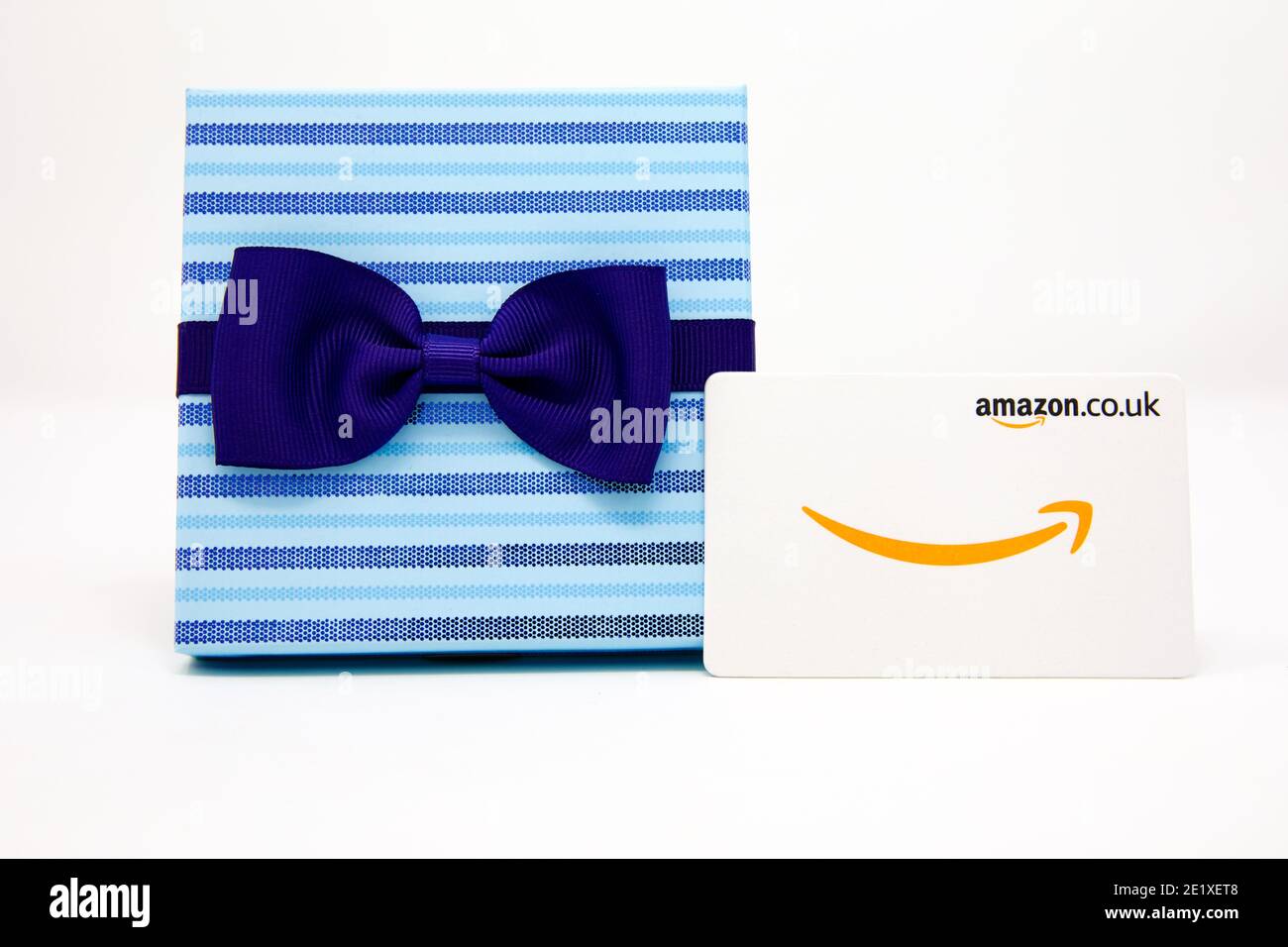 Amazon gift card -Fotos und -Bildmaterial in hoher Auflösung – Alamy