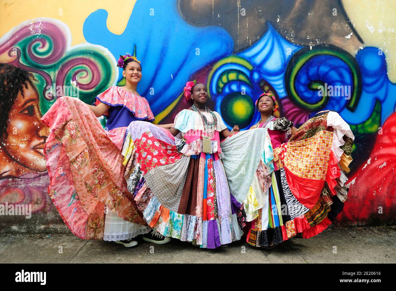 Pollera festival panama Stockfotos und -bilder Kaufen - Alamy