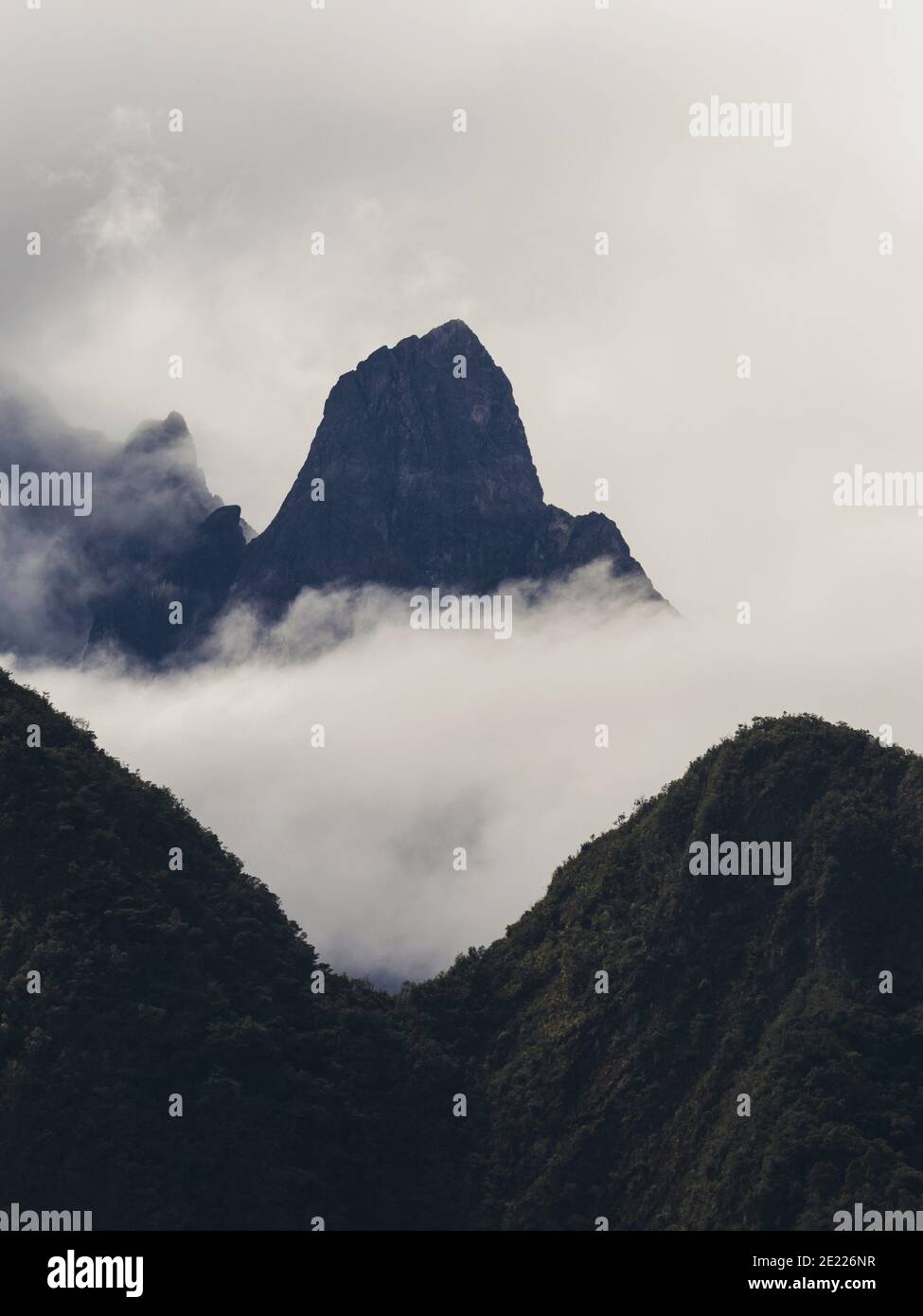 Panorama anden Cordillera Orientalische Gebirgslandschaft bei Machu ...