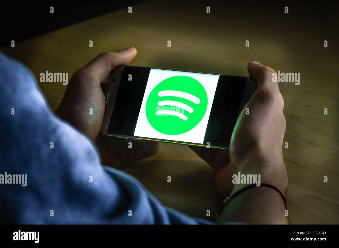 Spotify emblem -Fotos und -Bildmaterial in hoher Auflösung – Alamy