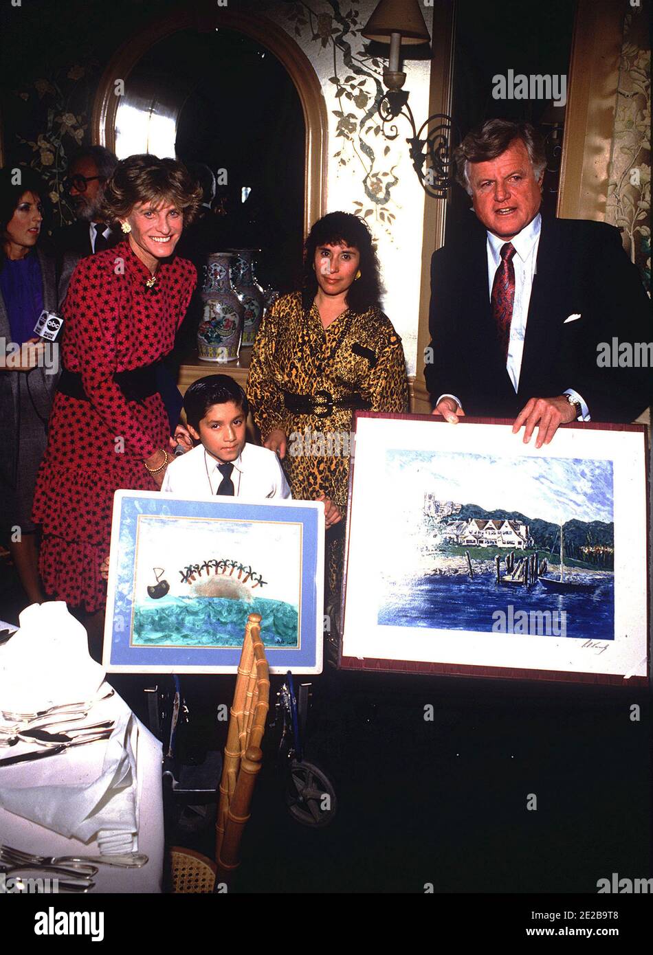 Ralph dominguez -Fotos und -Bildmaterial in hoher Auflösung – Alamy